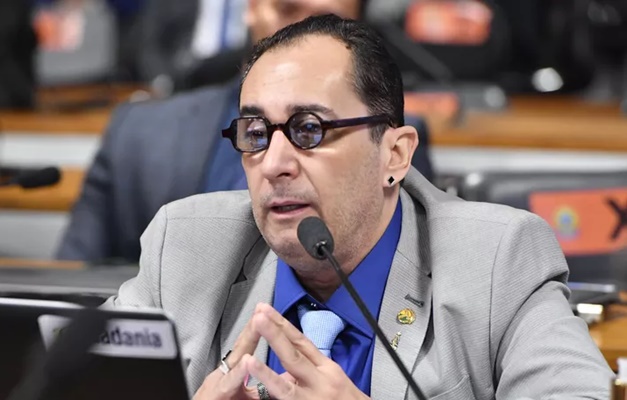 A partir de 1º de fevereiro, Jorge Kajuru será novo líder do PSB no ...